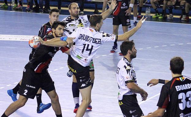 Seis jugadores del Abanca Ademar optan al 'siete ideal' de la Liga ...