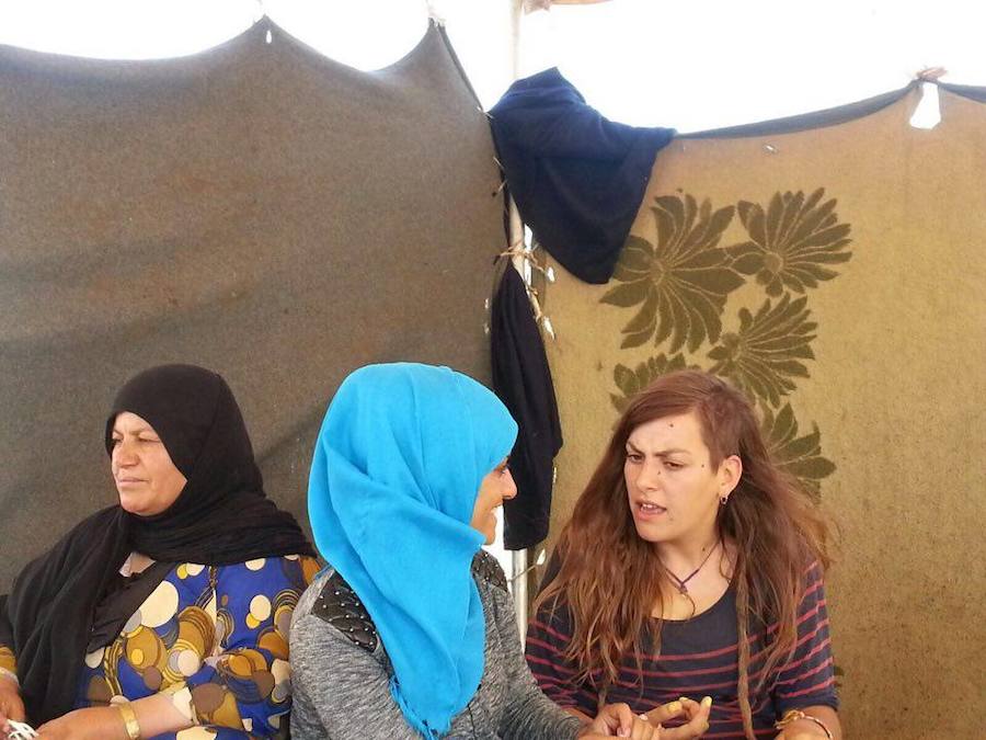 Sonrisas en tierra de nadie | leonoticias